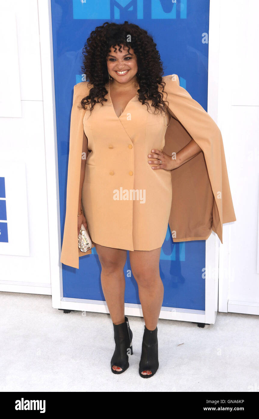 Michelle buteau hi-res stock photography and images - Alamy