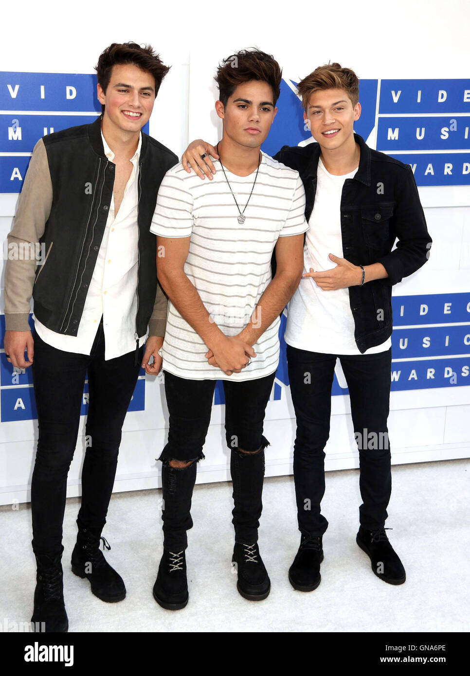 New York, New York, USA. 28th Aug, 2016. LIAM ATTRIDGE, EMERY KELLY and ...