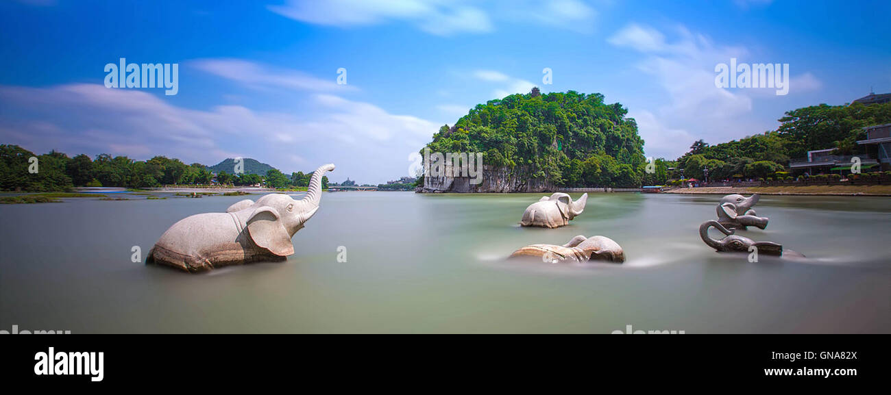 Water moon cave hi-res stock photography and images - Alamy