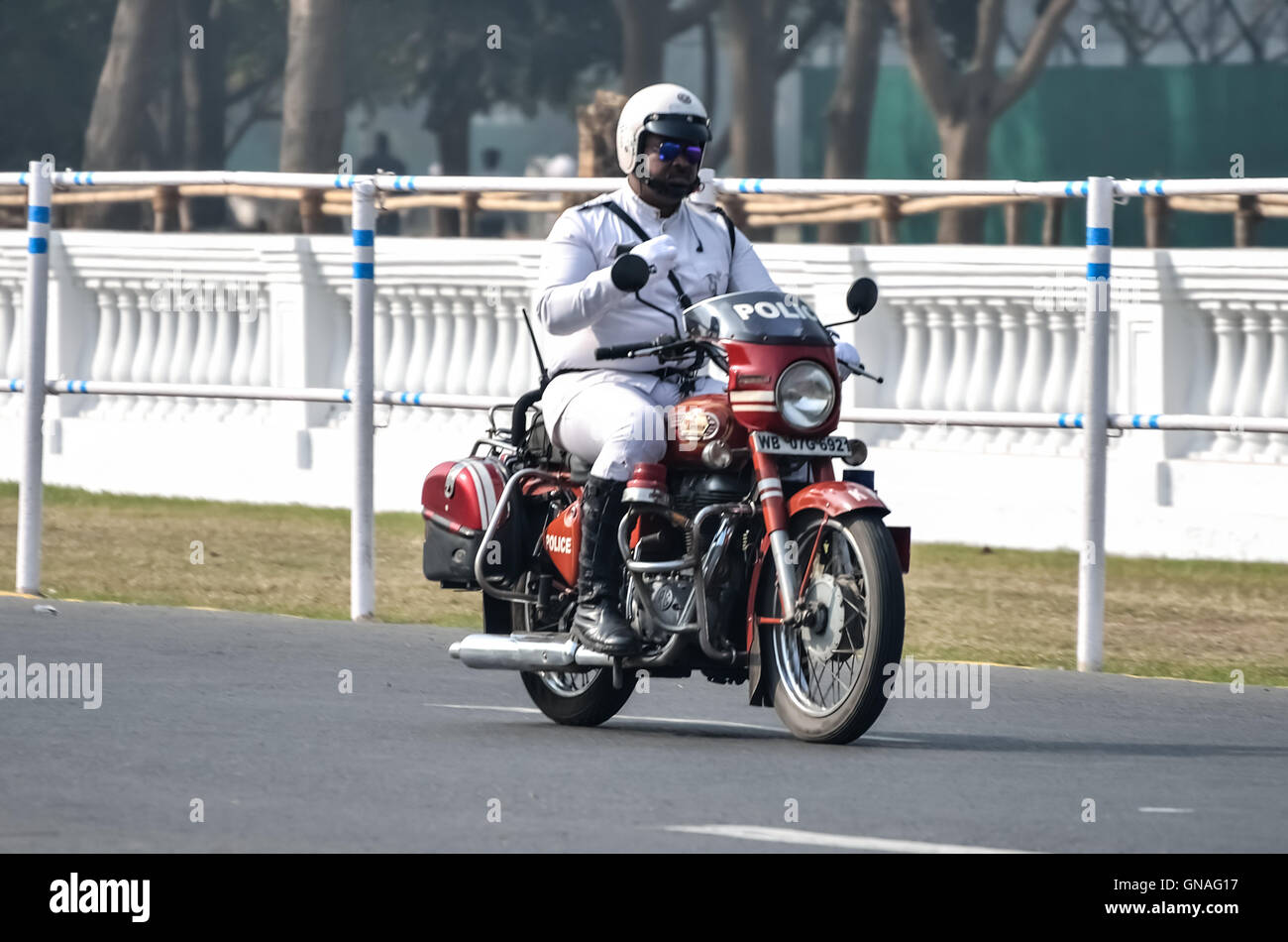 Calcutta police hi-res stock photography and images - Alamy
