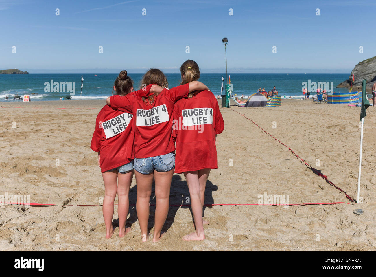 Beach tag rugby tournament hi-res stock photography and images - Alamy
