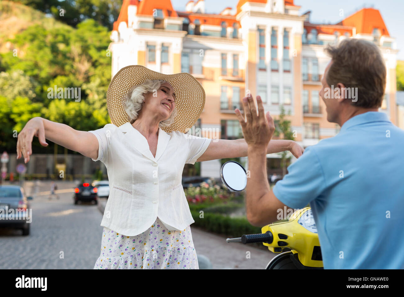 Man wave hand hi-res stock photography and images - Alamy