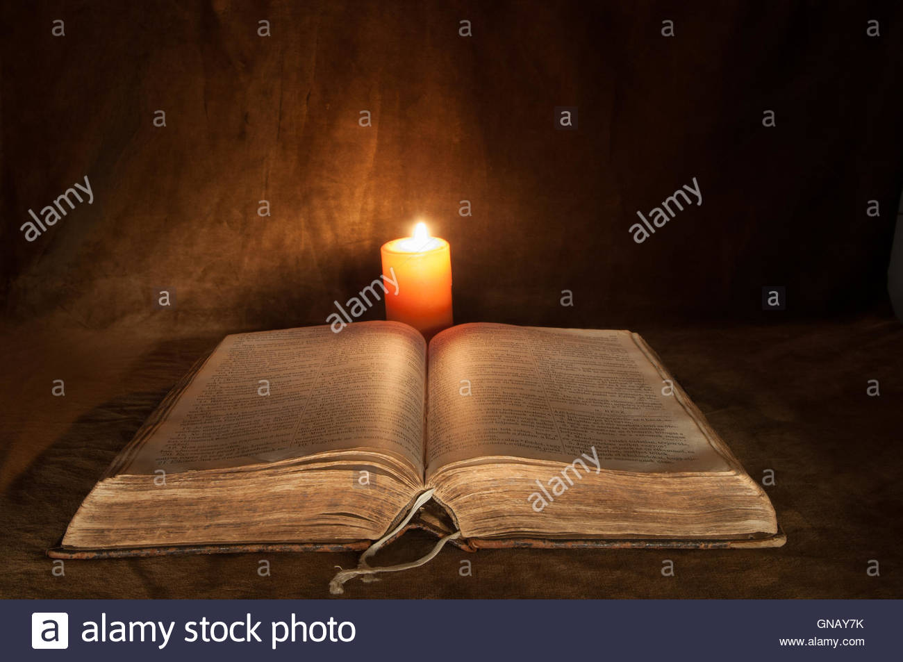 Open Bible And Candle High Resolution Stock Photography and Images - Alamy
