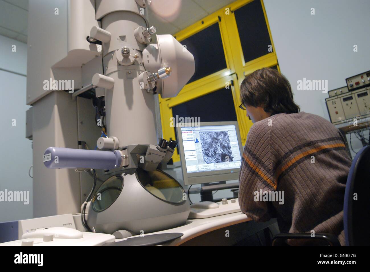 CNR (National Research Council), Institute for Microelectronics and ...