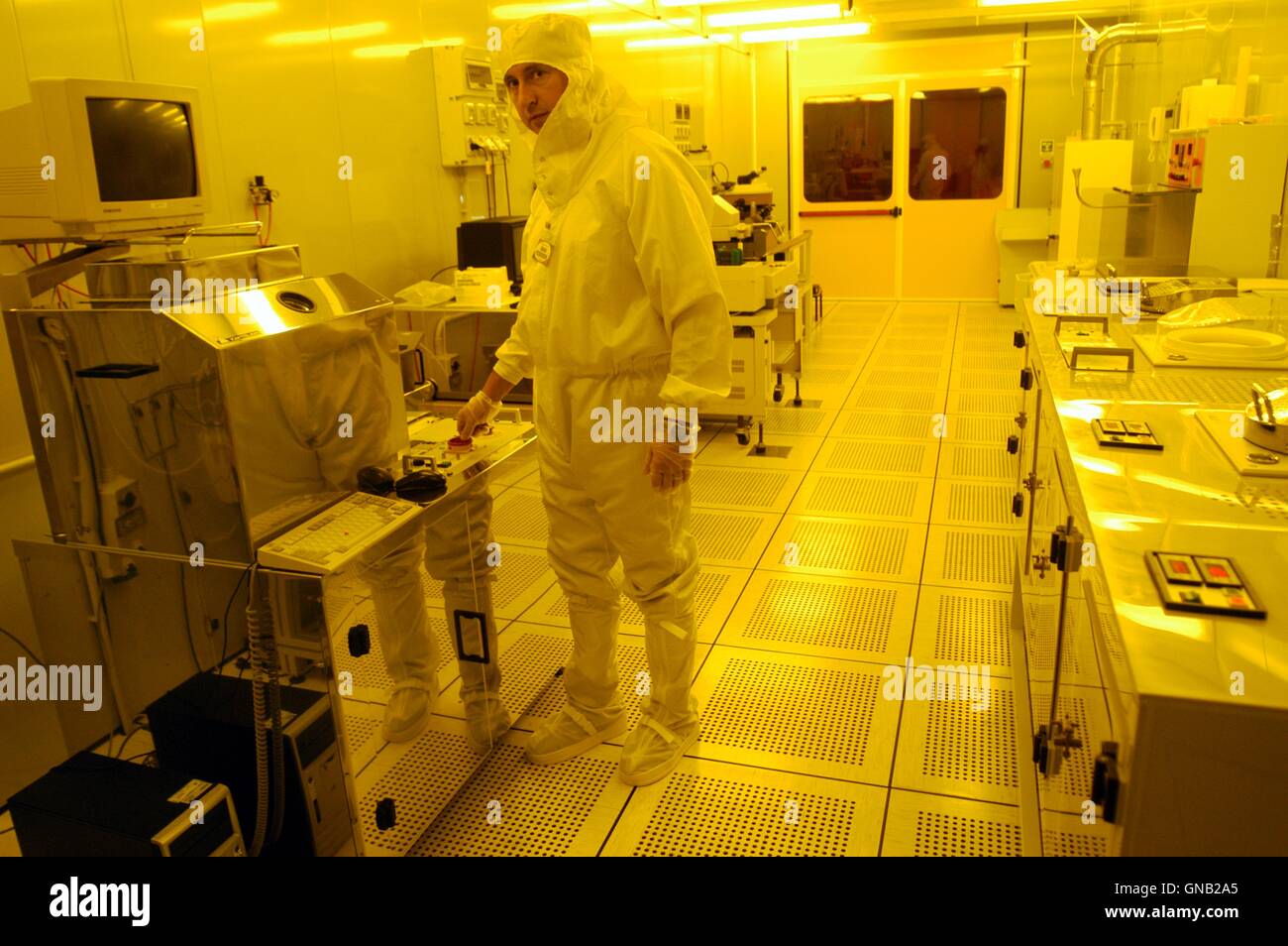 Photolithography room hi-res stock photography and images - Alamy