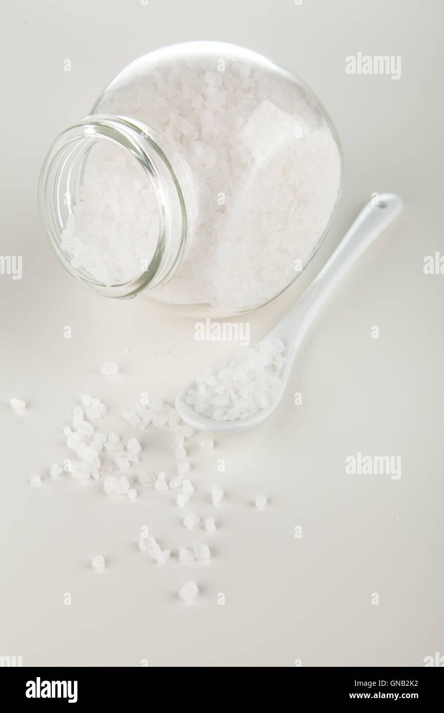 One grain of salt macro hi-res stock photography and images - Alamy