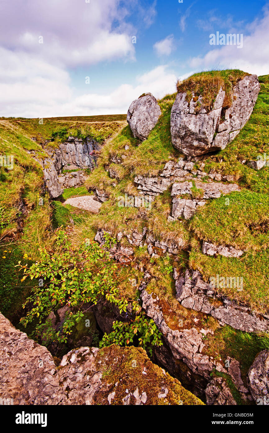 Hull pot hi-res stock photography and images - Alamy