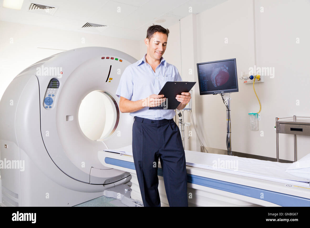 MRI scanner and doctor Stock Photo - Alamy