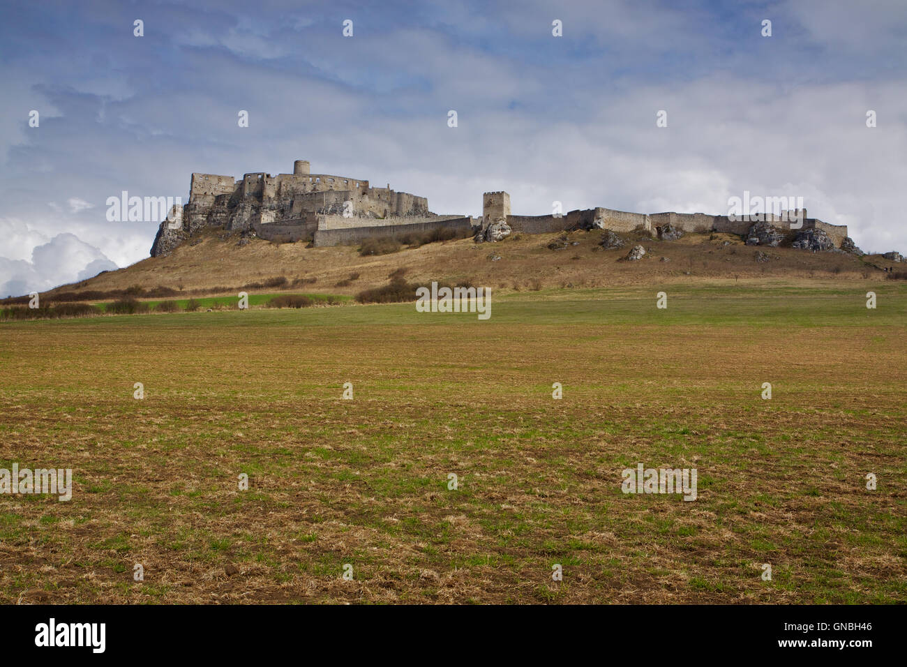 Spis castle ruins hi-res stock photography and images - Alamy