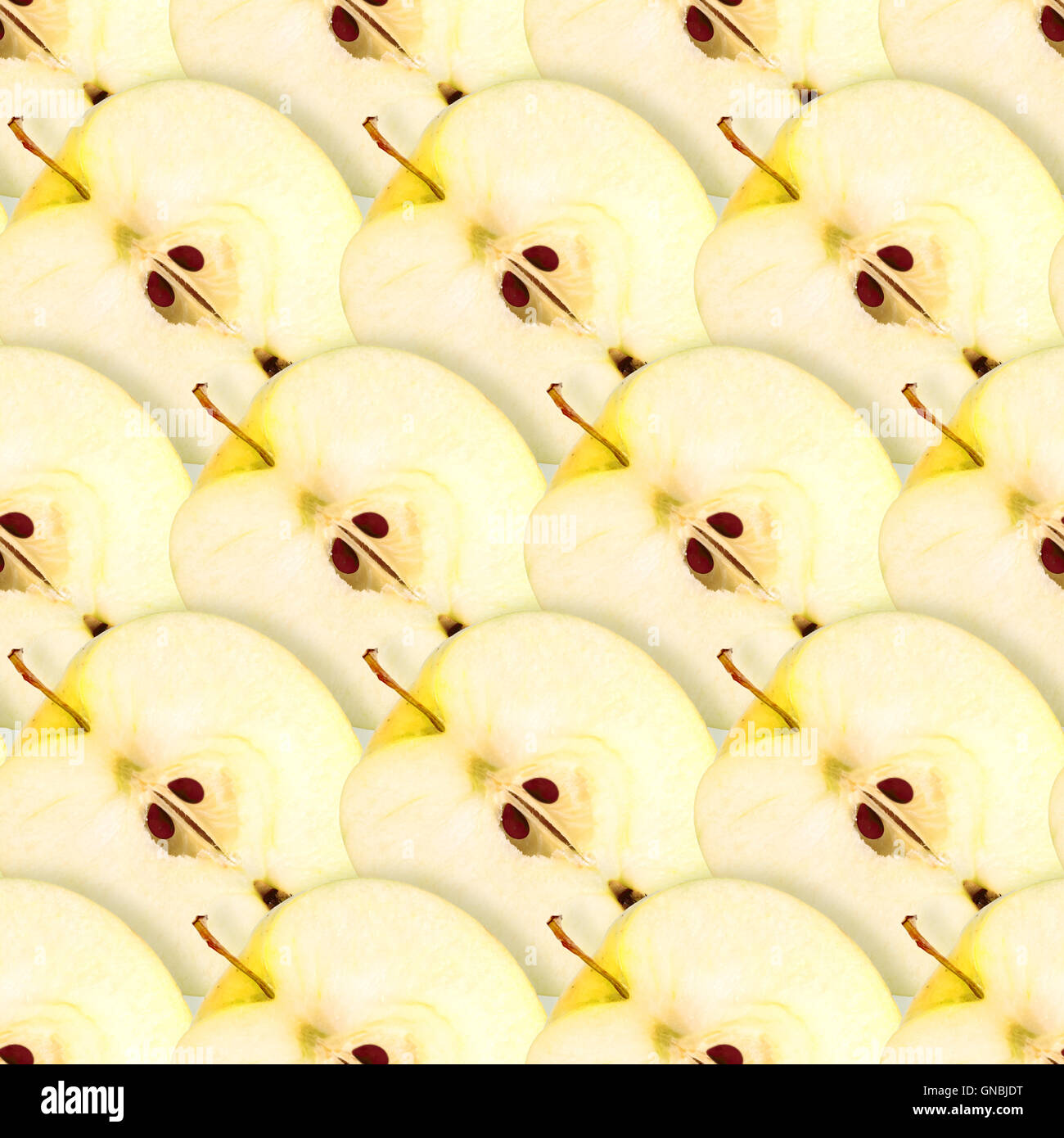 Seamless pattern of slices yellow apple Stock Photo - Alamy