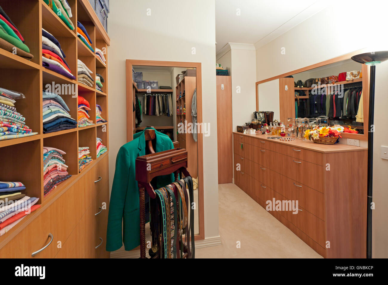 Walk in wardrobe hi-res stock photography and images - Alamy