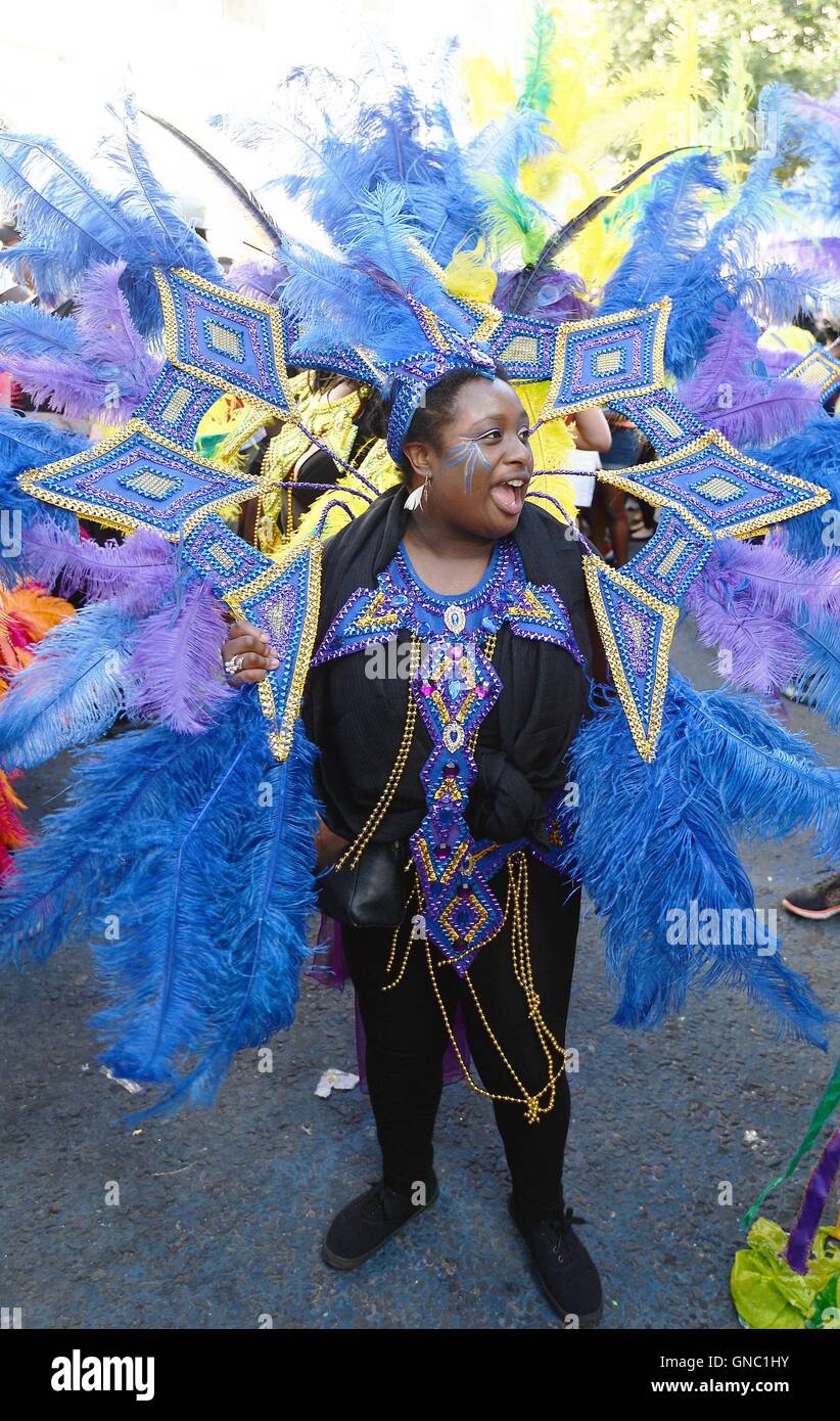 Dancers during the second and final day of the Notting Hill Carnival ...