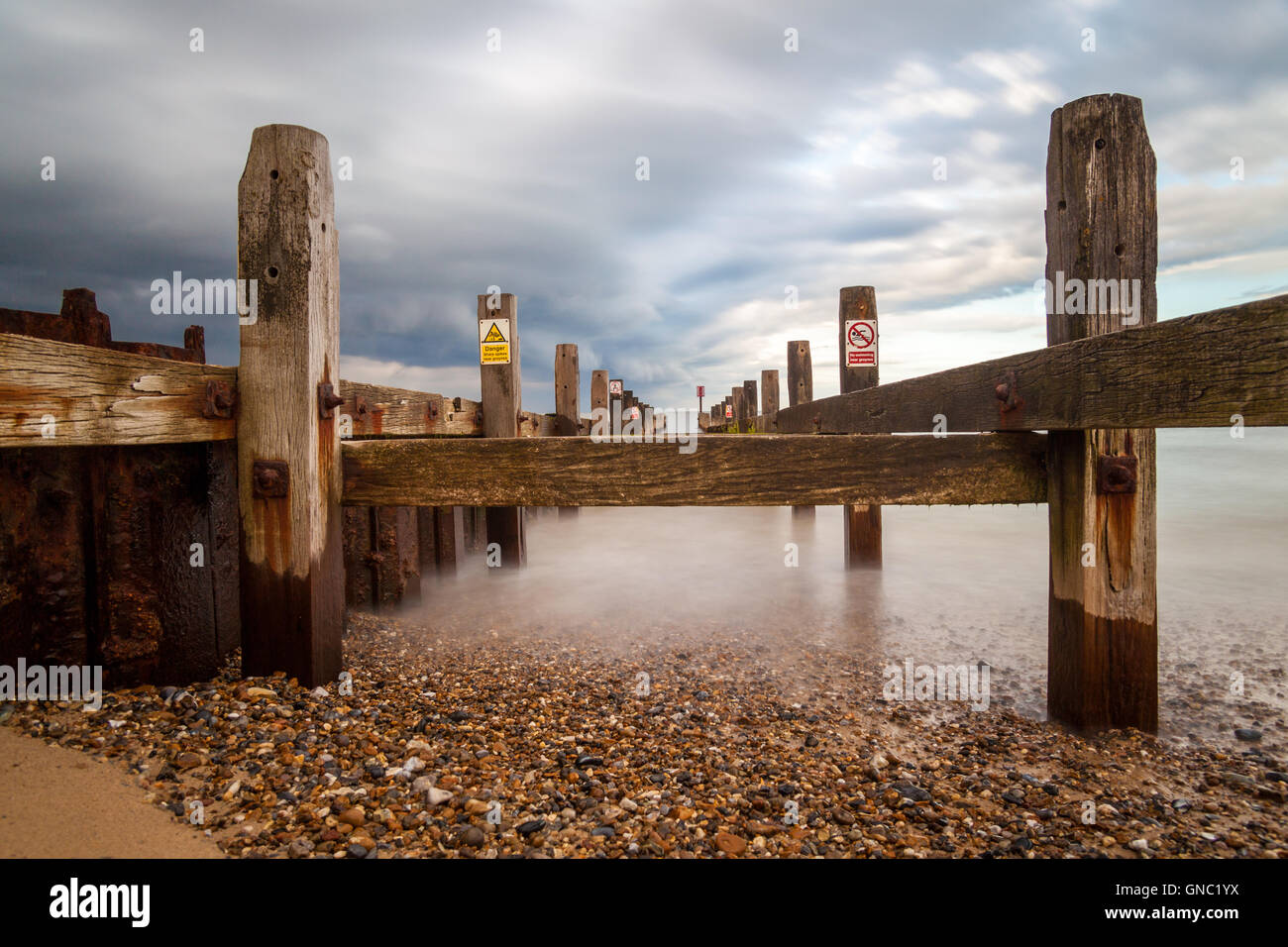 Coastal sea defences hi-res stock photography and images - Alamy