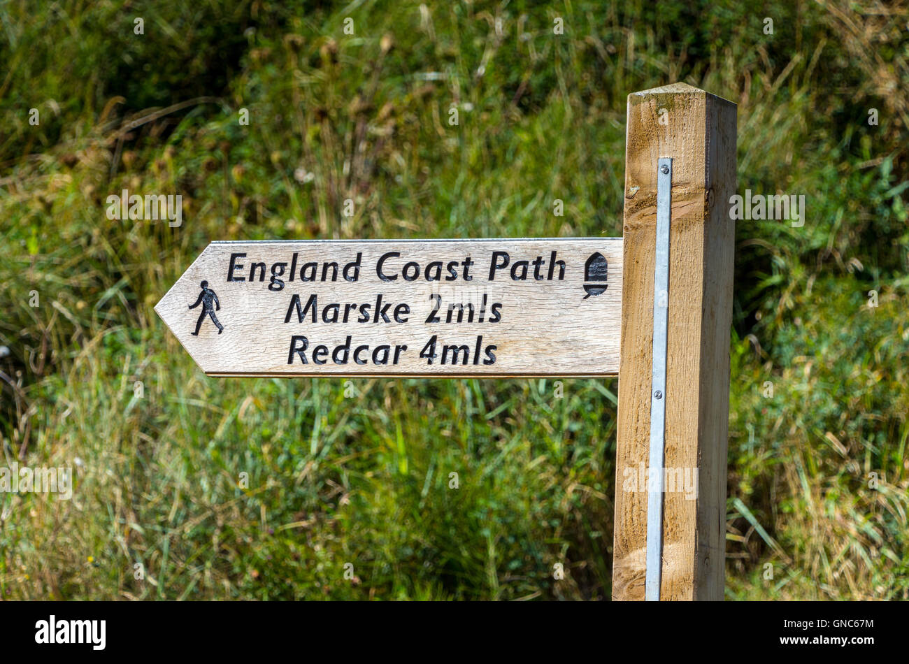 Long wooden sign hi-res stock photography and images - Alamy