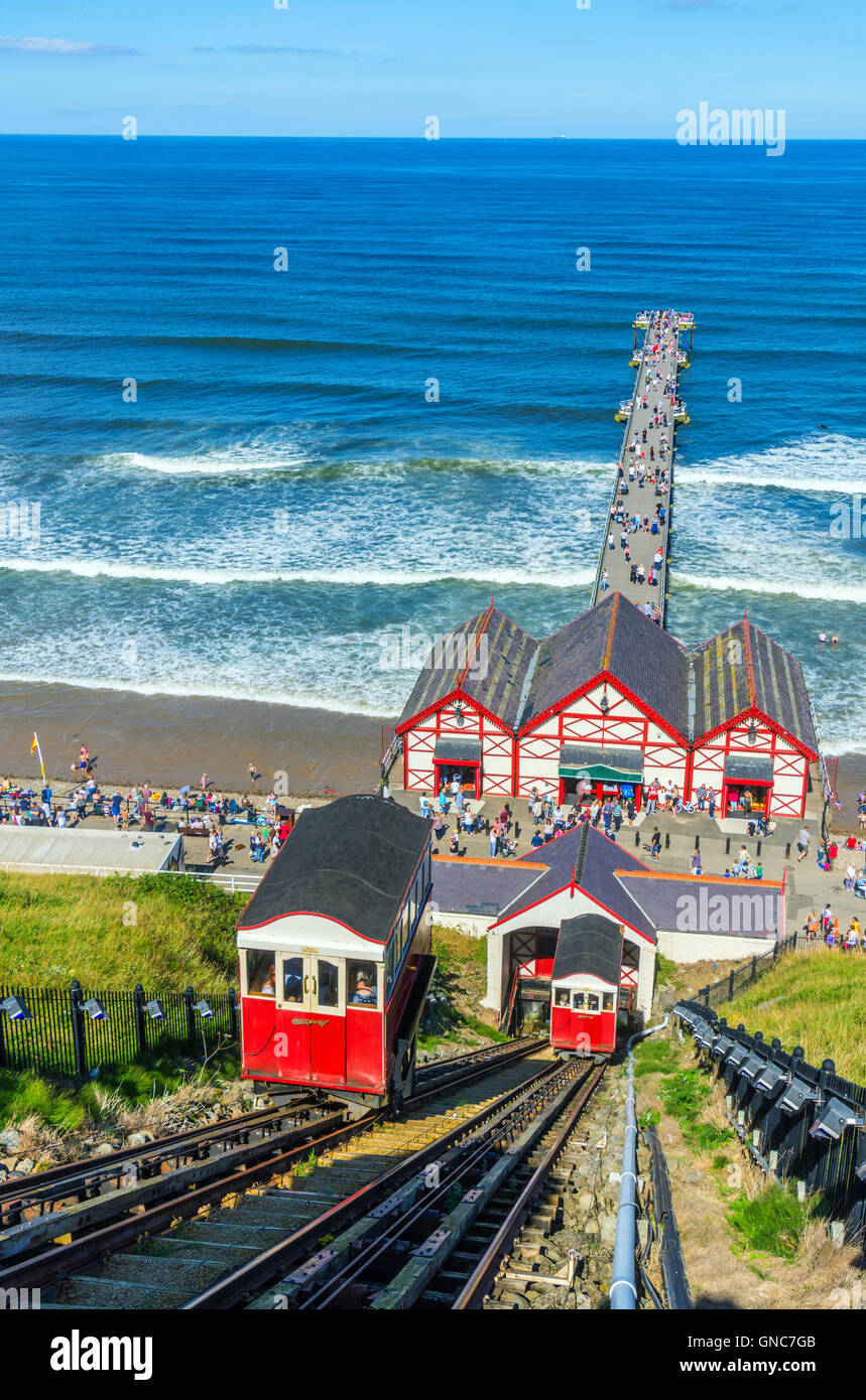 Saltburn by the Sea water-powered funicular railway Stock Photo - Alamy