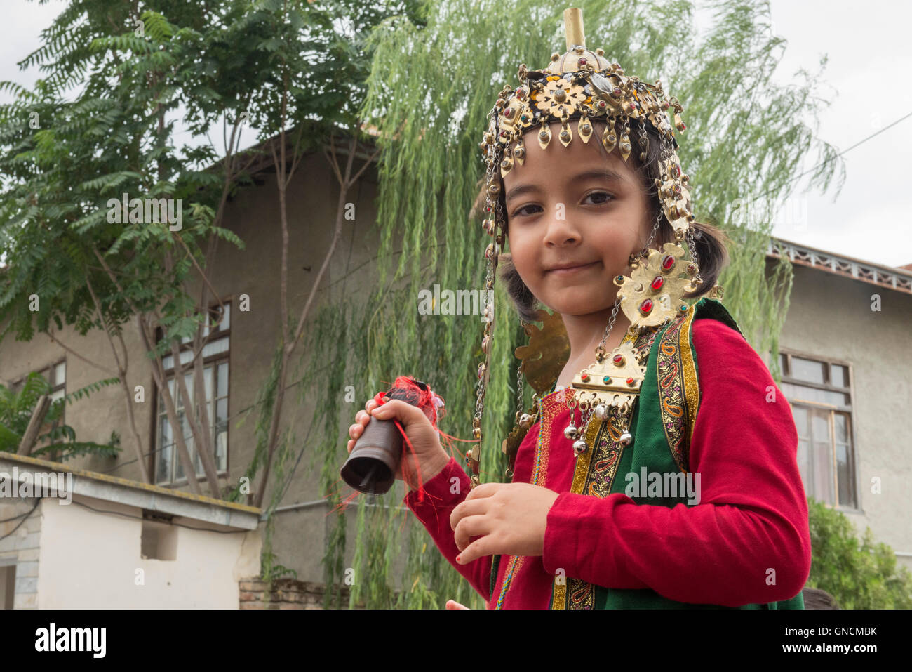 Bandar Torkaman, Turkmen Wedding, Girl Wearing Traditional Dress ...