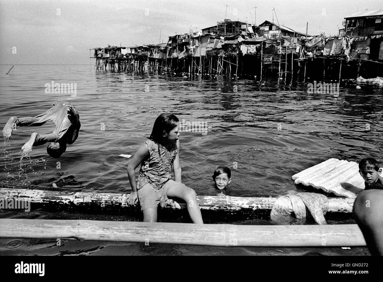 Philippines Poor Poverty Filth High Resolution Stock Photography and ...