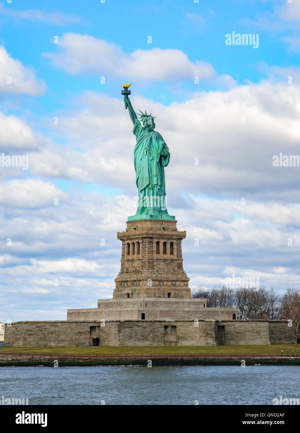 National monument statue hi-res stock photography and images - Alamy
