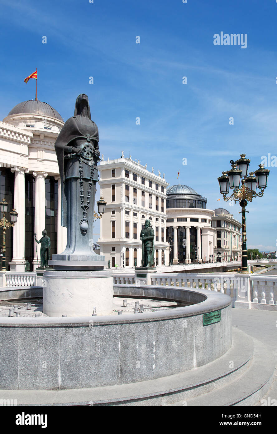 Statue sculpture skopje macedonia hi-res stock photography and images ...