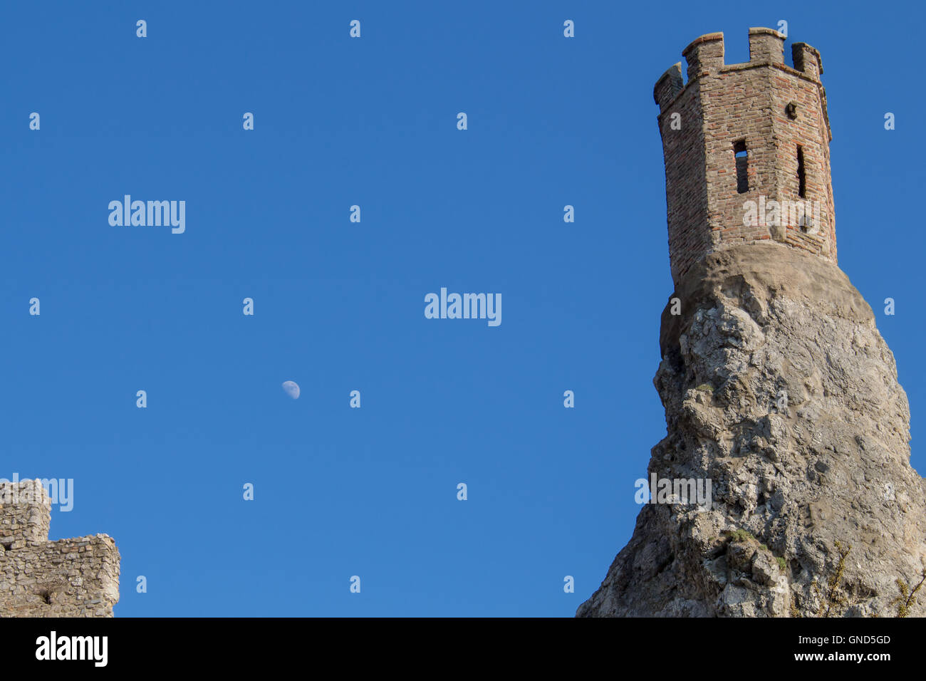 Maiden Tower Devin Castle