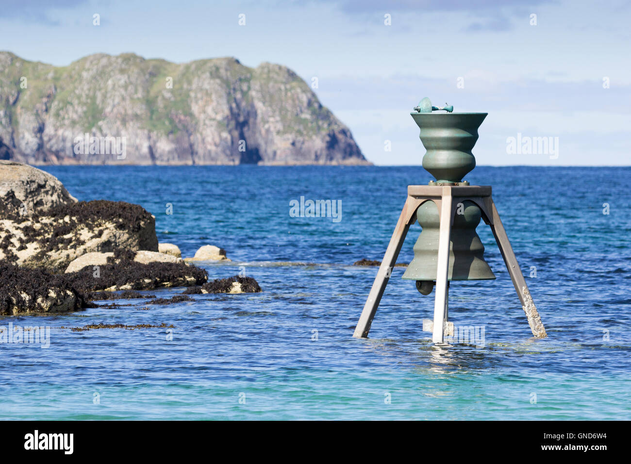Time and Tide Bell at Bosta Beach Great Bernera/Bearnaraigh Isle of ...