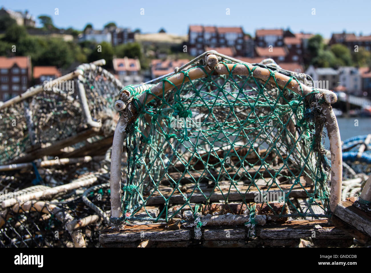 Crab net hi-res stock photography and images - Alamy
