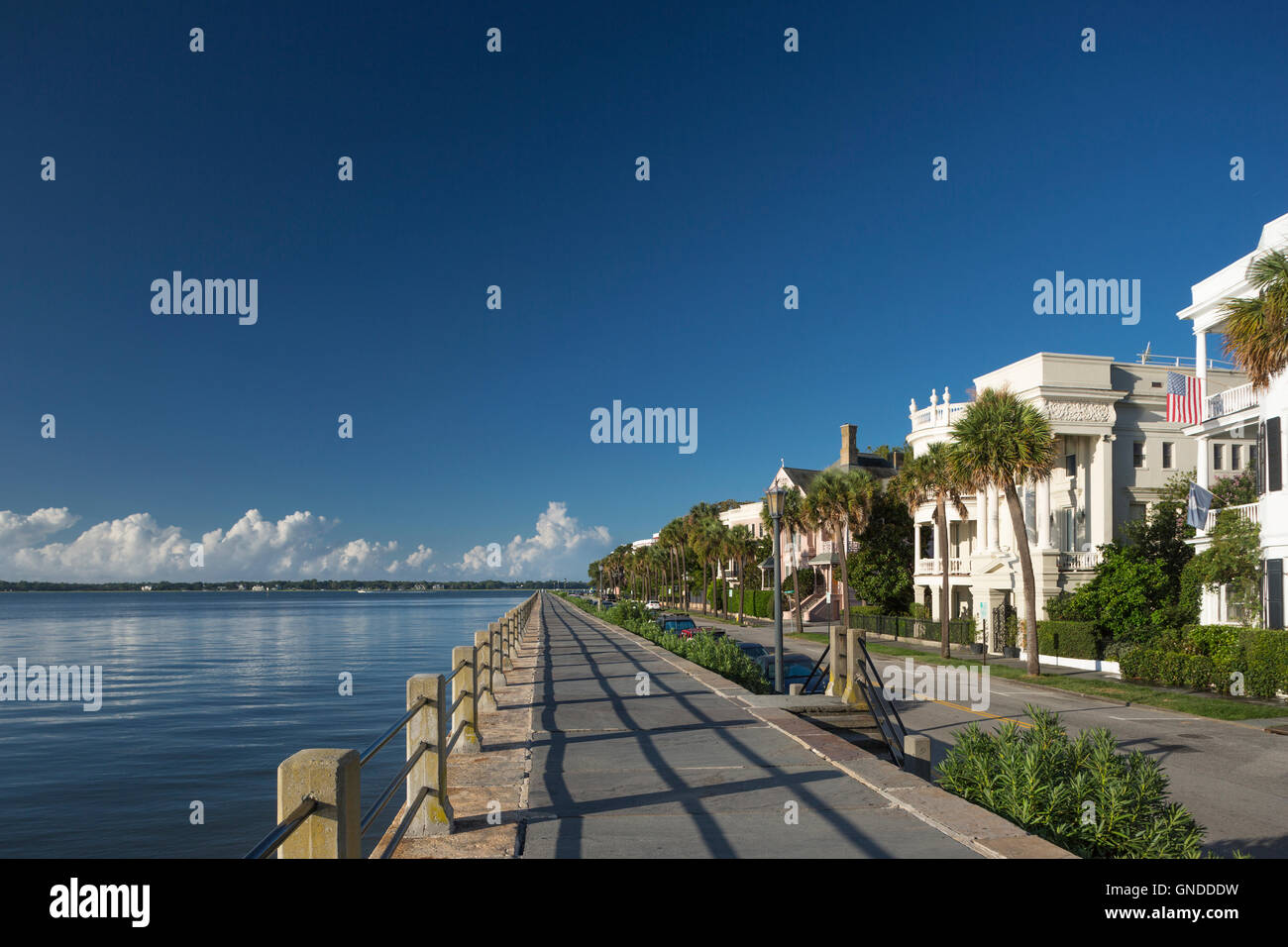 ANTEBELLUM HOMES THE BATTERY PROMENADE CHARLESTON SOUTH CAROLINA USA ...