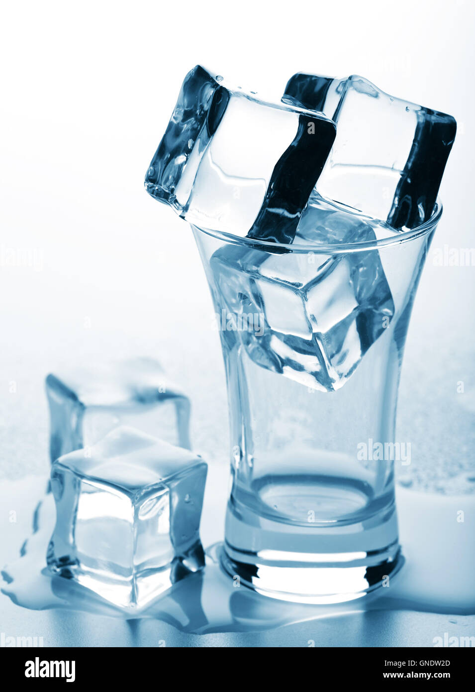 ice cubes in glass Stock Photo - Alamy