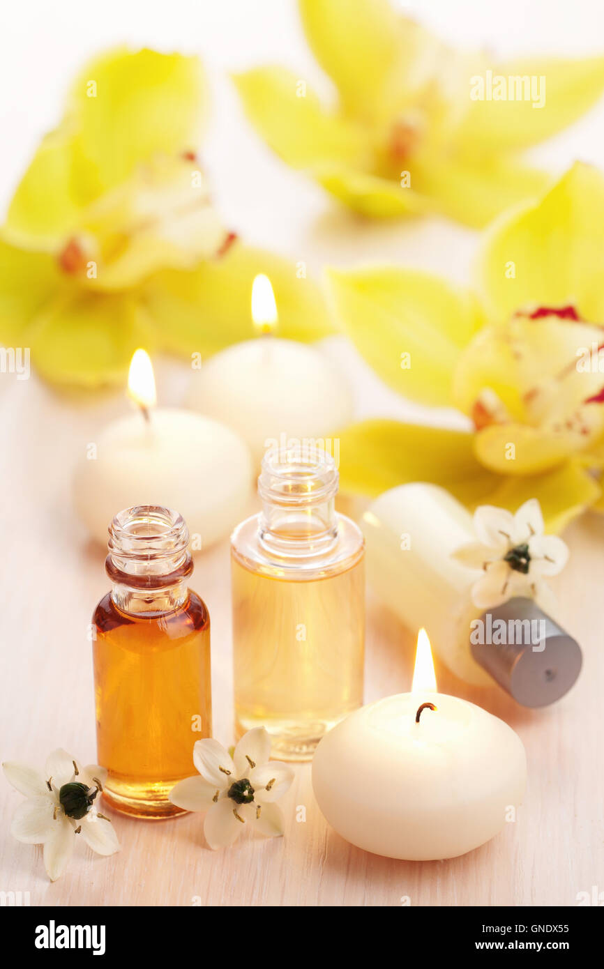 Beautiful orchid flowers essential hi-res stock photography and images ...