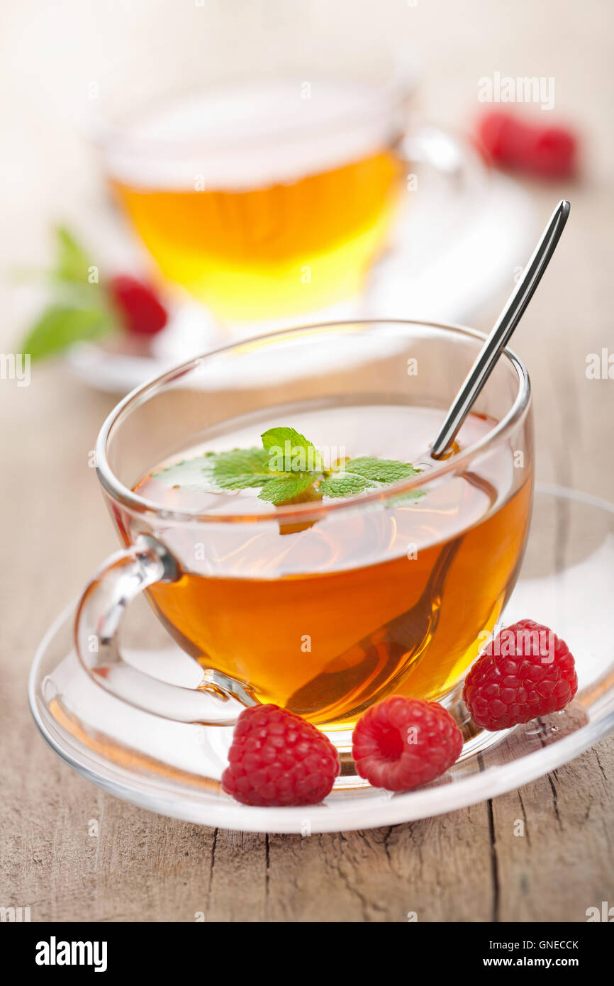 tea with mint and berry Stock Photo - Alamy