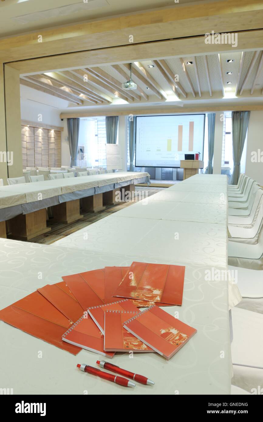 Empty business conference room Stock Photo - Alamy