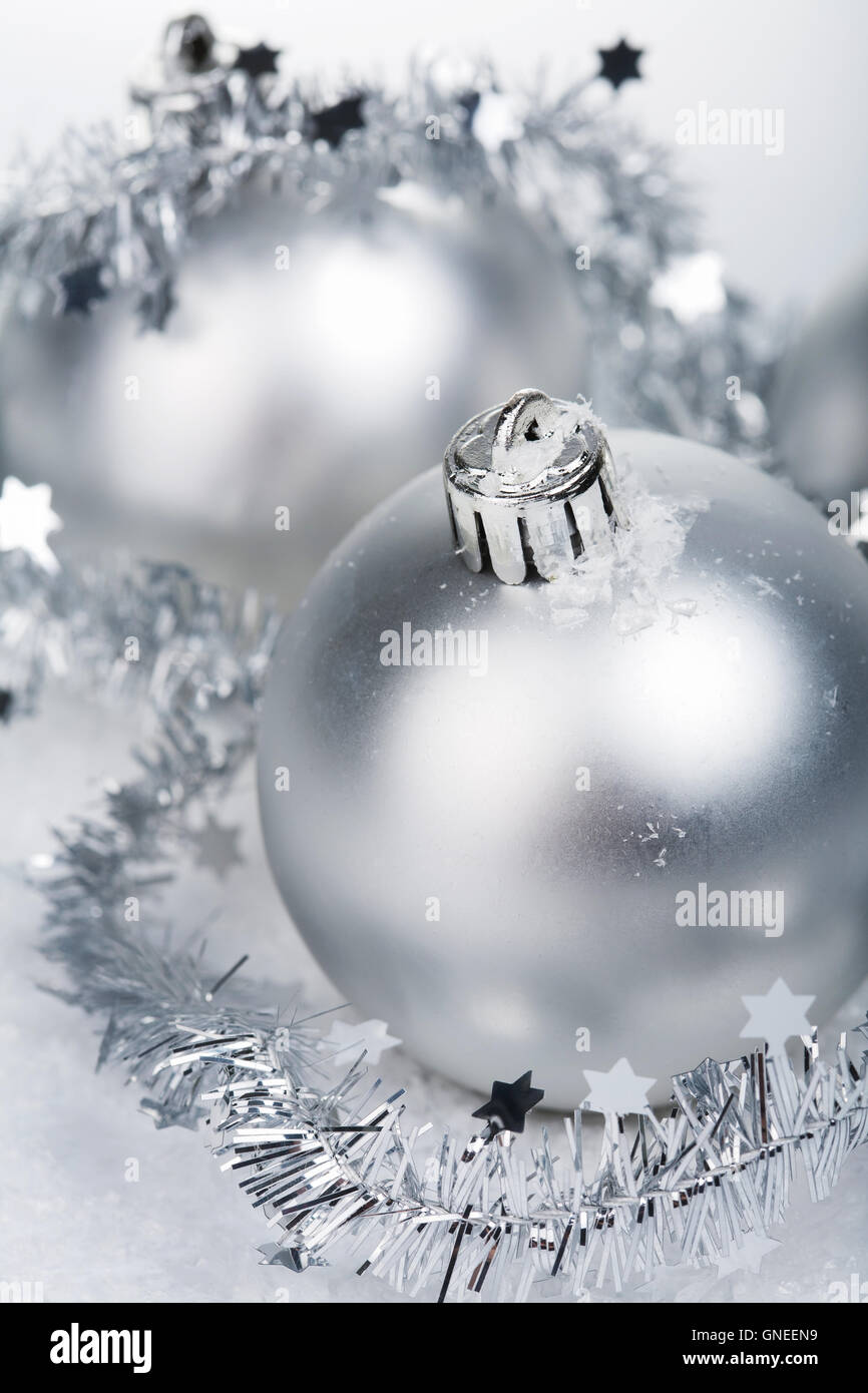 Silver reflective ball hi-res stock photography and images - Alamy