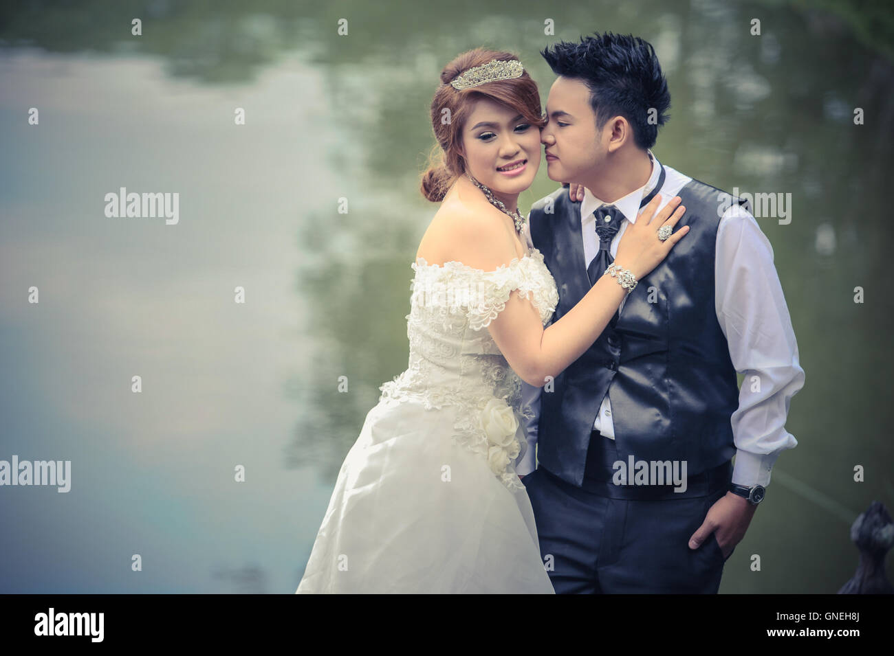 Stylish lifestyle couple hi-res stock photography and images - Alamy