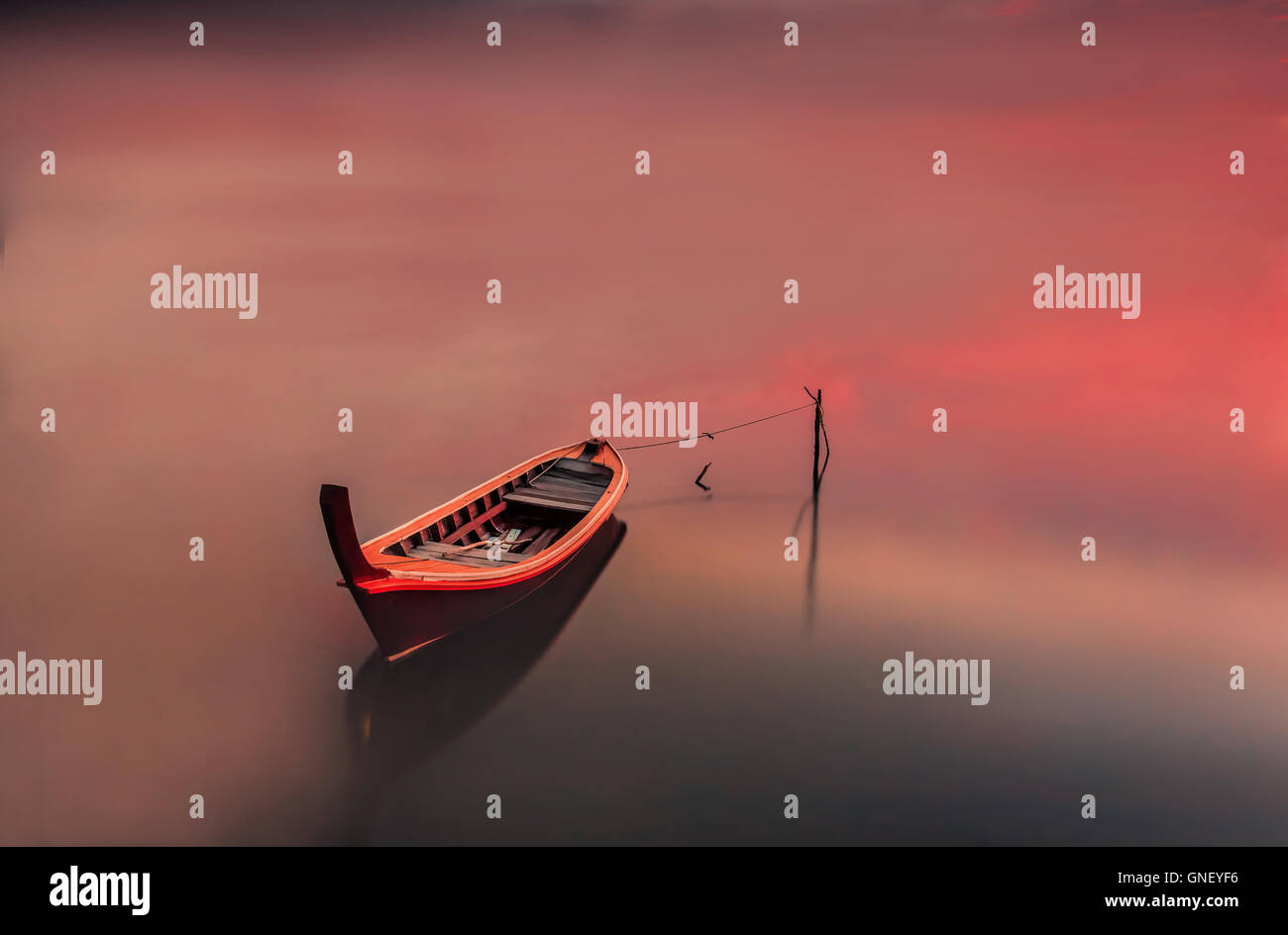 Reflect sea hi-res stock photography and images - Alamy