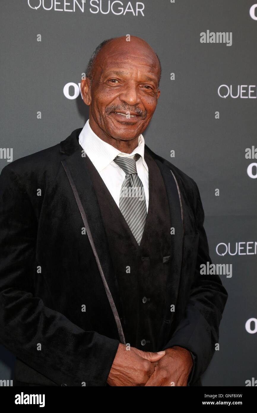 Henry sanders queen sugar premiere on own hi-res stock photography and ...