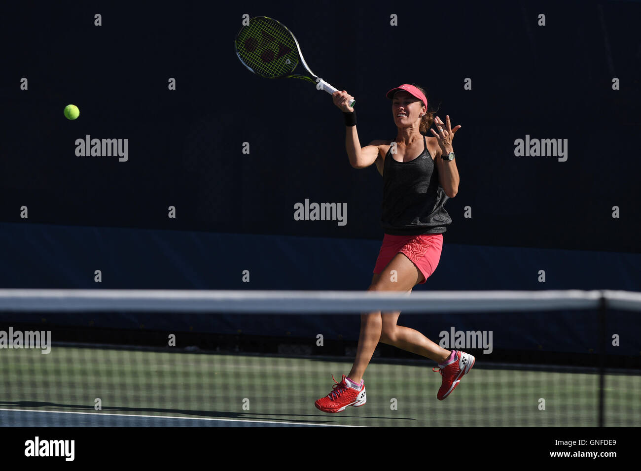 Martina hingis tennis hi-res stock photography and images - Alamy