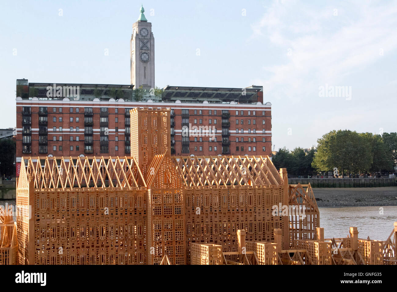 Thomas farriner bakery hi-res stock photography and images - Alamy