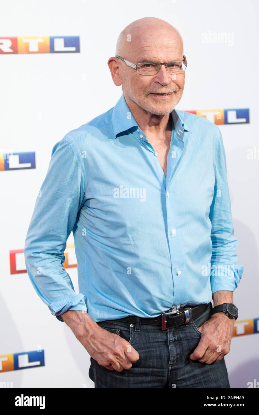 Hamburg, Germany. 30th Aug, 2016. Journalist Guenter Wallraff poses at ...