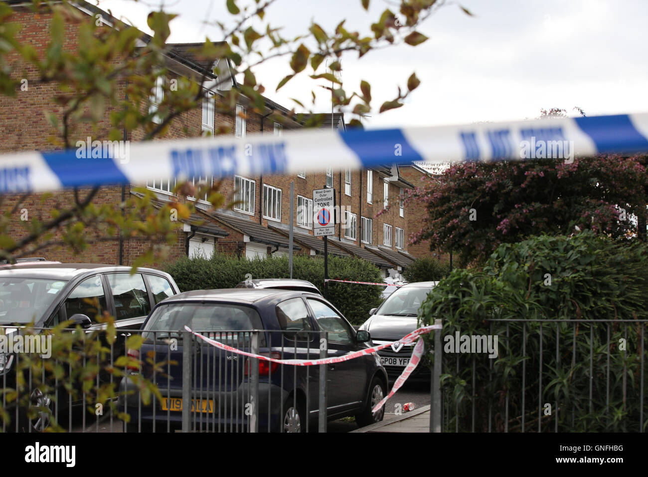 Turnpike Lane, Haringey, North London, UK. 31 Aug 2016. Crime scene ...