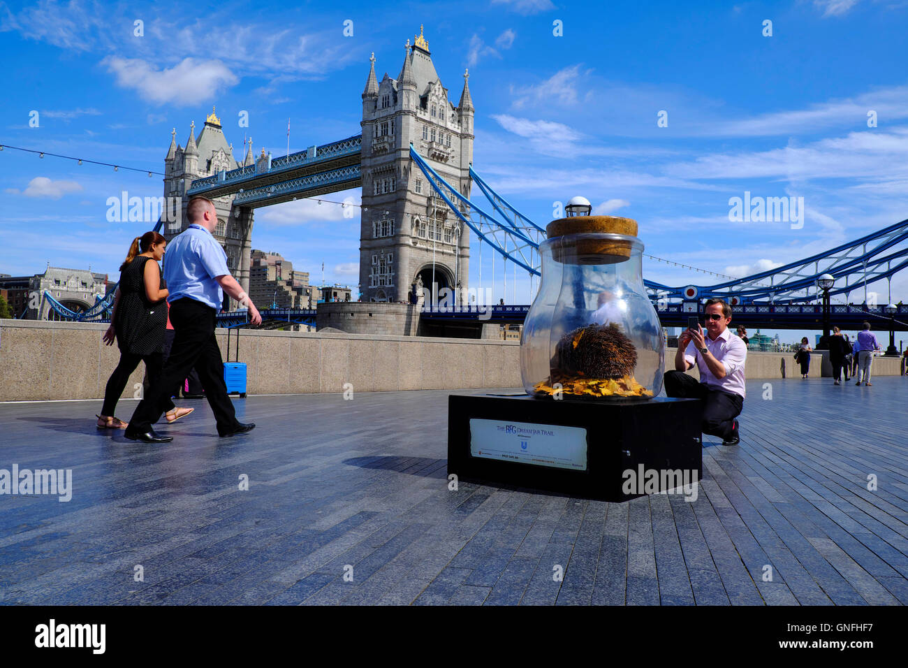 Bfg dream jar hi-res stock photography and images - Alamy