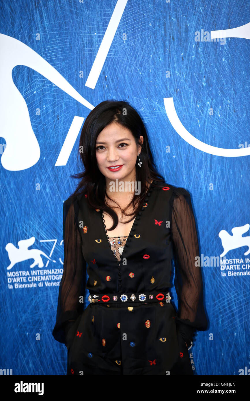 Chinese actress zhao wei poses hi-res stock photography and images - Alamy