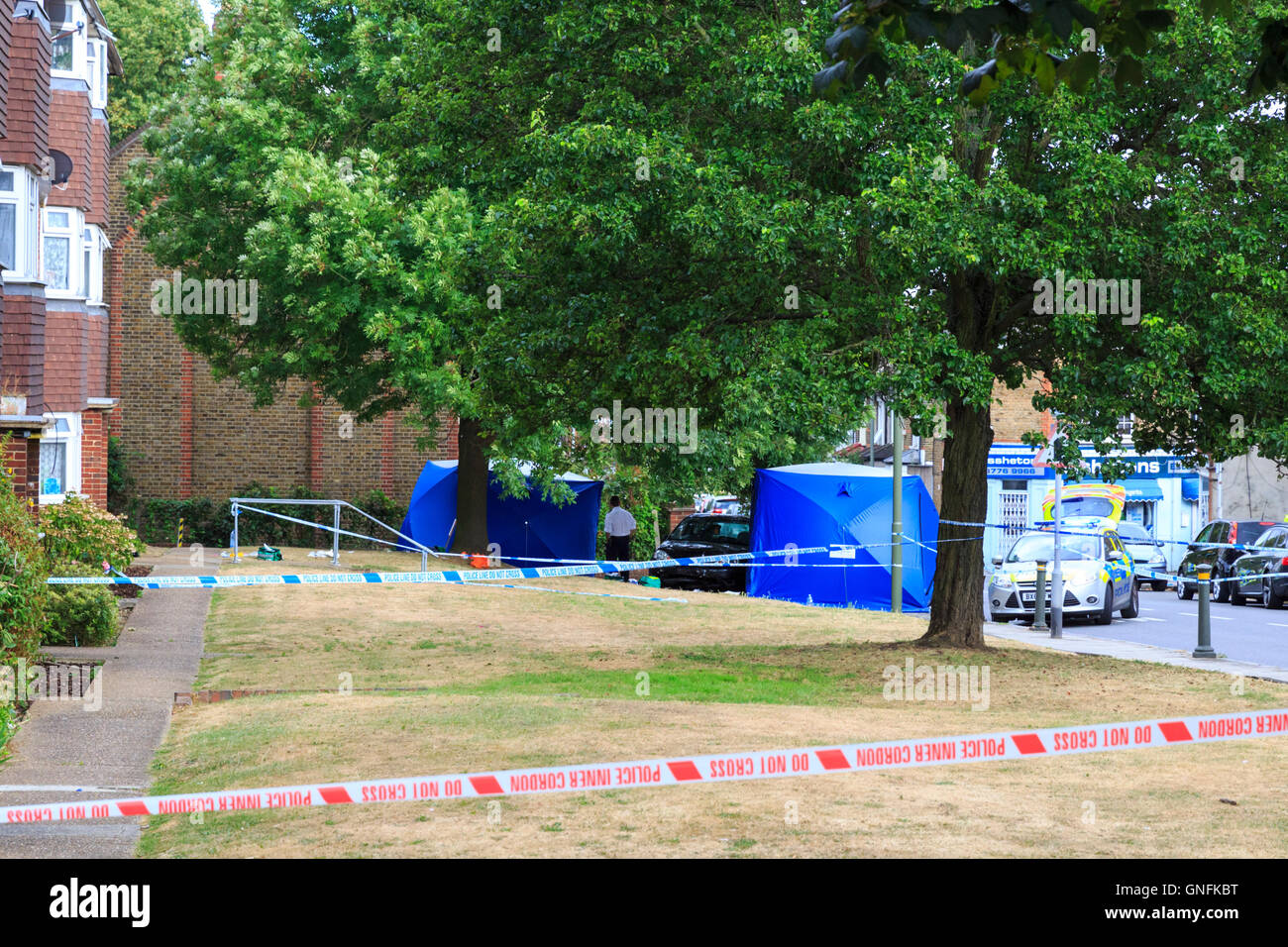Penge road hi-res stock photography and images - Alamy