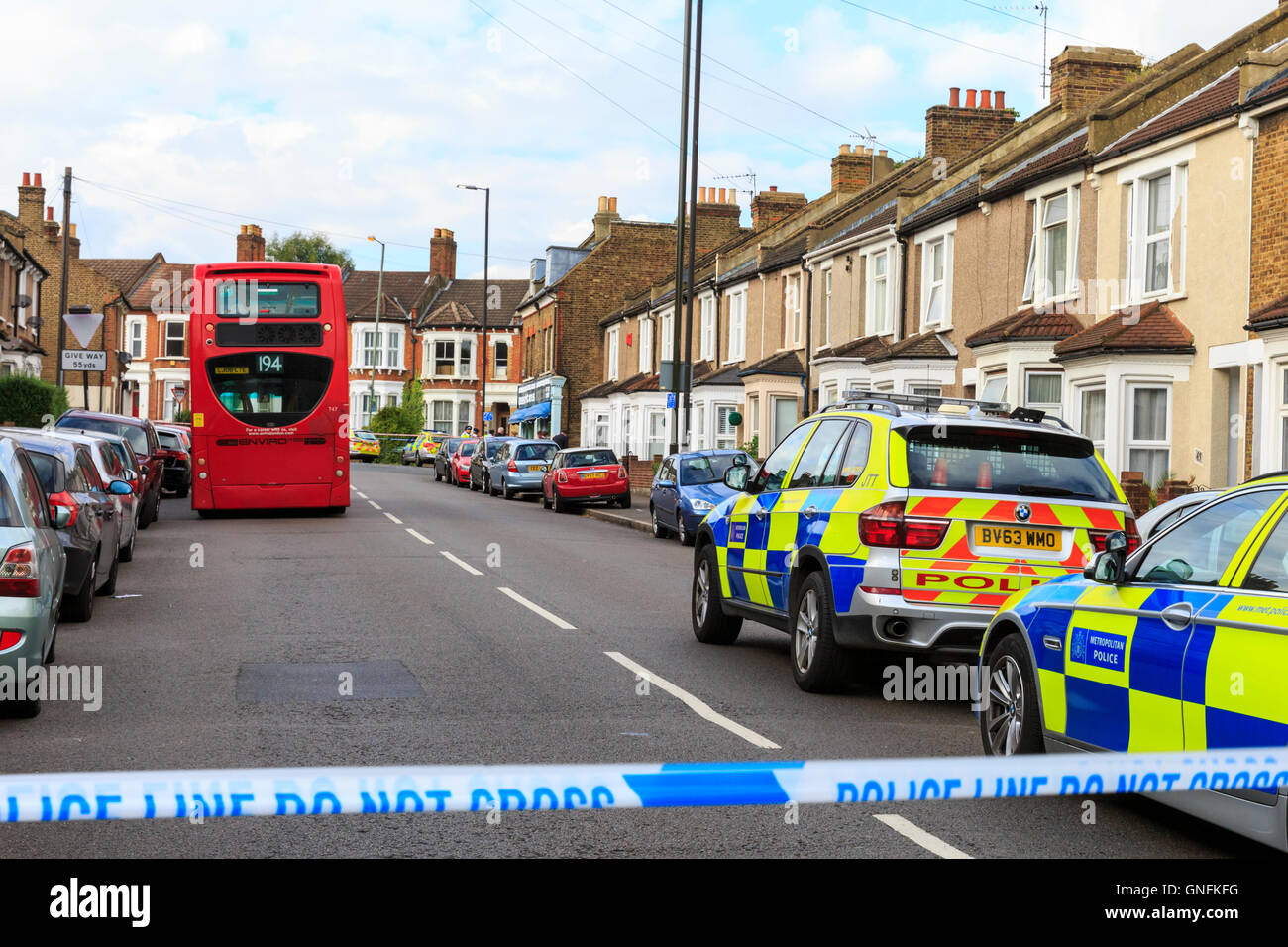 Penge station hi-res stock photography and images - Alamy