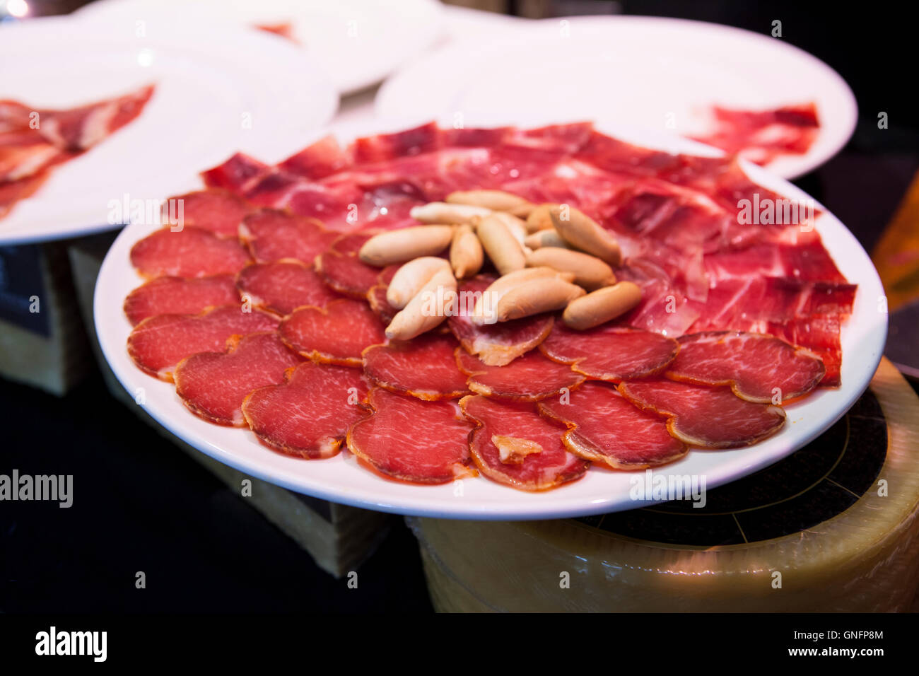 Ham circle hi-res stock photography and images - Alamy