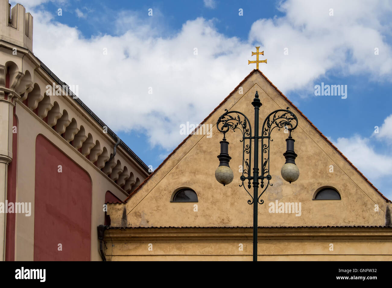 Traditional european architecture hi-res stock photography and images ...