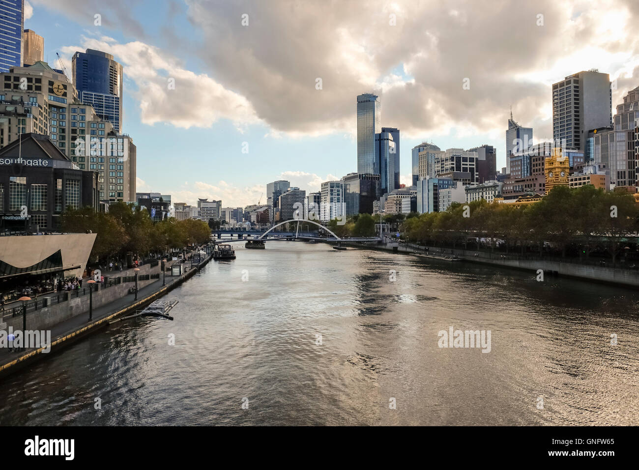 Yarra River and Melbourne skyline at sunset, Melbourne, Australia, view ...