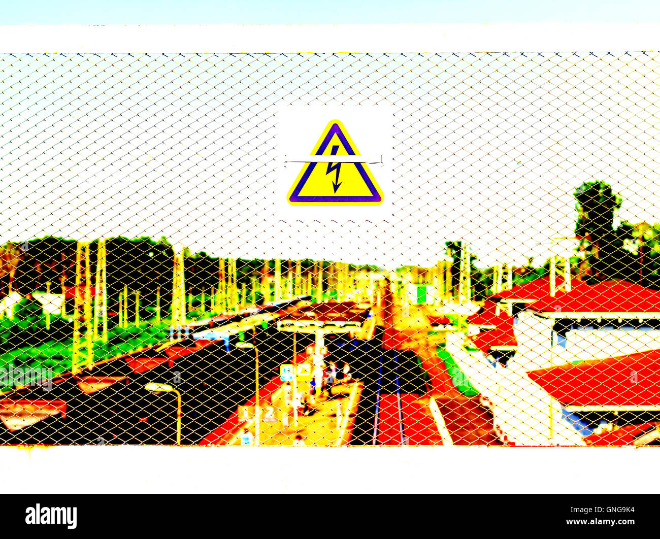 Electricity substation warning sign hi-res stock photography and images ...
