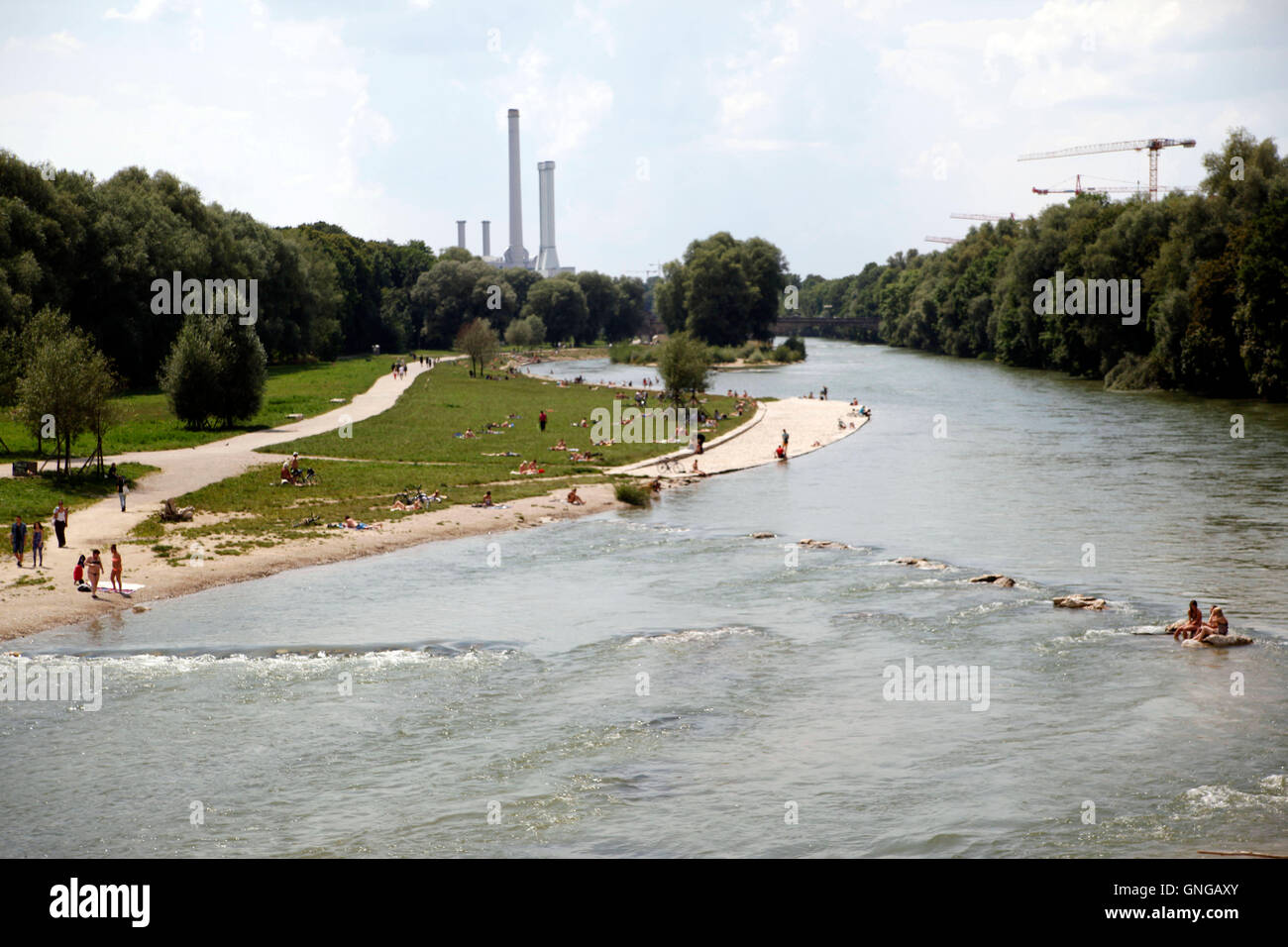 Summer at the Reichenbach bridge in Munich, 2014 Stock Photo - Alamy