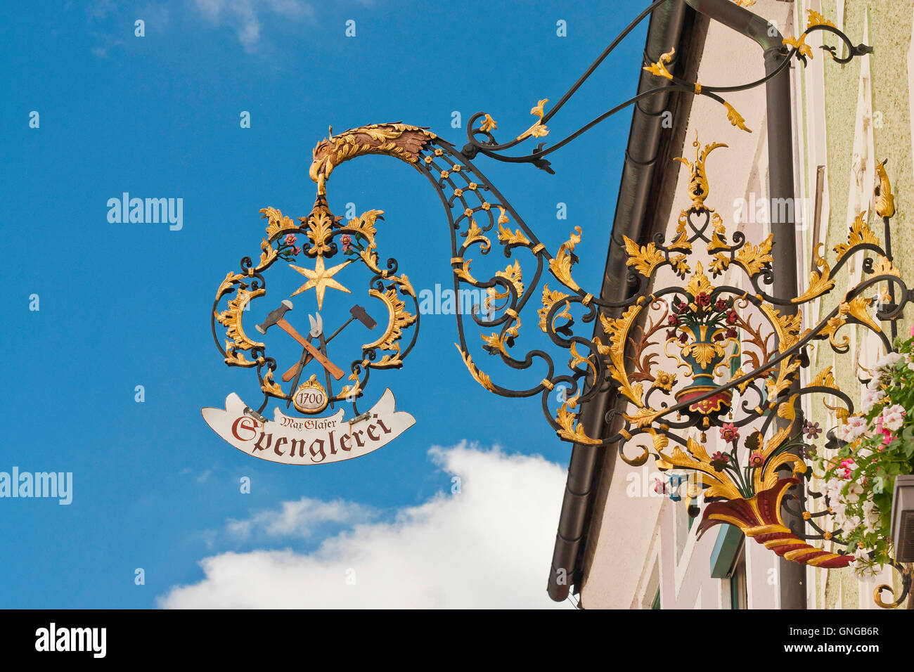 Tinsmith hi-res stock photography and images - Alamy