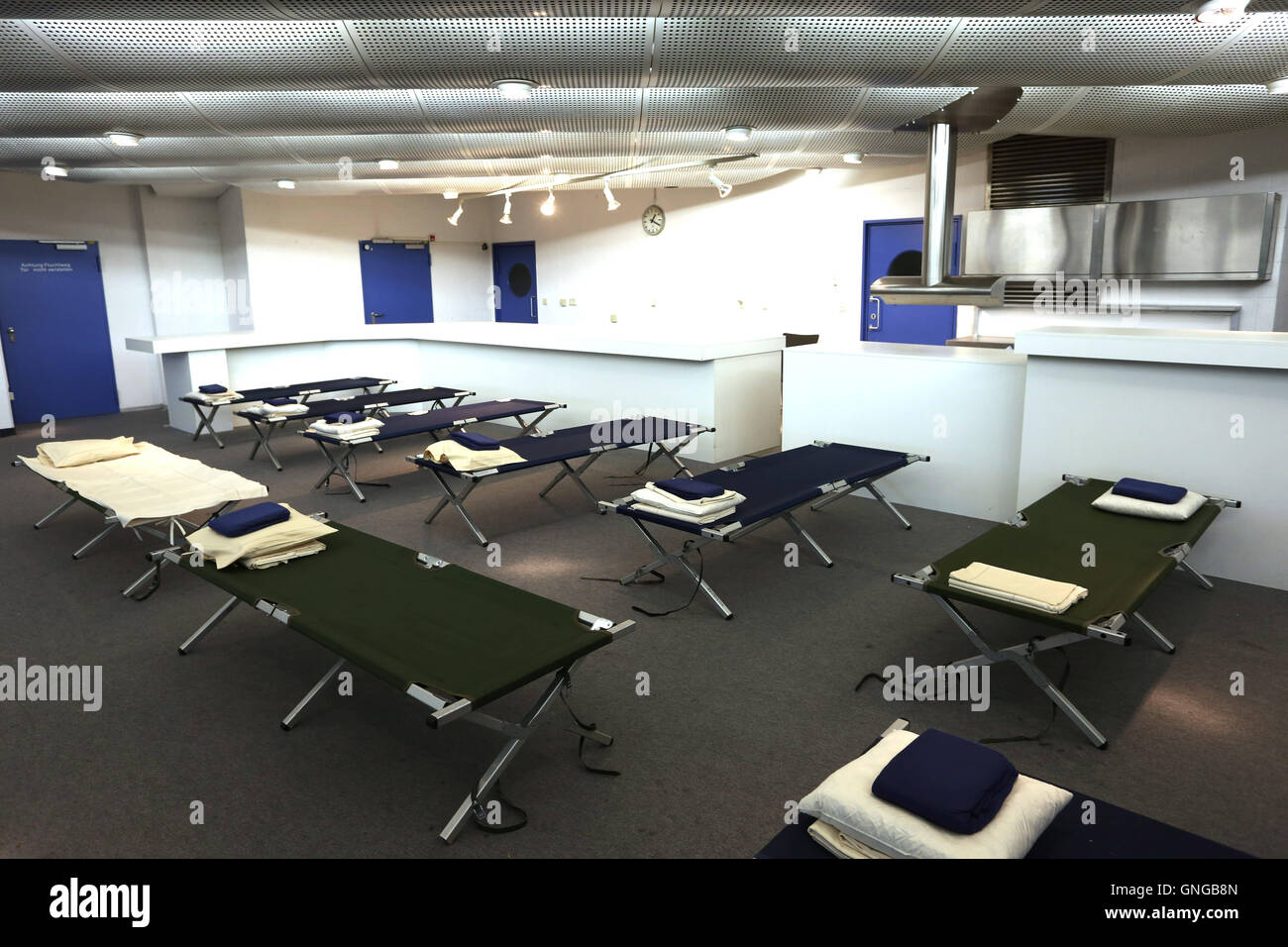 Emergency stadium hi-res stock photography and images - Alamy